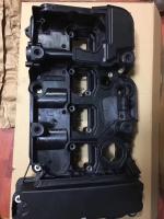 China 11127561714 Auto Engine Parts Cylinder Valve Cover For Bmw Mini 11127646555 for sale