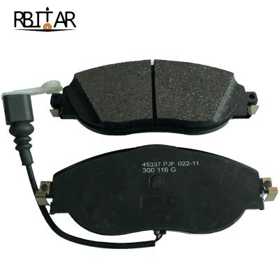 China 8V0698151C Automotive Brake Pads 7N0698151C 7N0698151D 3C0698151F 7N0698151B For PASSAT for sale