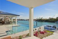 China Australian Standard Toughened Glass panels Glass Pool Fencing 10mm with Polished Edges for sale