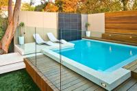 China Air conditioned Buildings 10mm 12mm Swimming Pool Glass Fence Around Pool Safe Fencing for sale