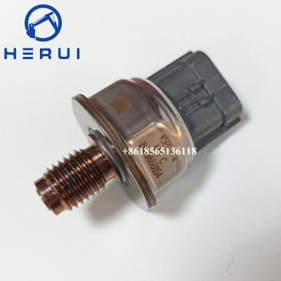 China 45PP3-4 45PP34 Fuel Rail Pressure Sensor For D40 R51 2.5 DCI High Quality Sensor for sale