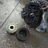 China EC210B Alternator for  Excavator Diesel Engine 0124555017 0124555009 17204355 for sale