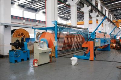 China Rigid Stranding Machine 6-30 Bobbins Side Loading Dual Pulling Capstan φ2000mm for sale