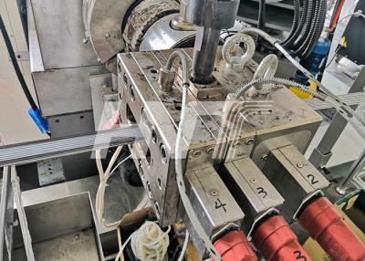 China TPU Elevator Travelling Cable Extruder Machine Flat Cable Extrusion Line 30m/min for sale