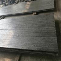 China 1000mm-12000mm Hot Rlloed Wear Plate Overlay Welding Machine Hb500 High Resistant Weld Overlay Plate for sale