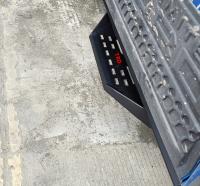 China ISO9001 Stainless Steel Black Running Boards Side Steps For Ford F150 Platform for sale