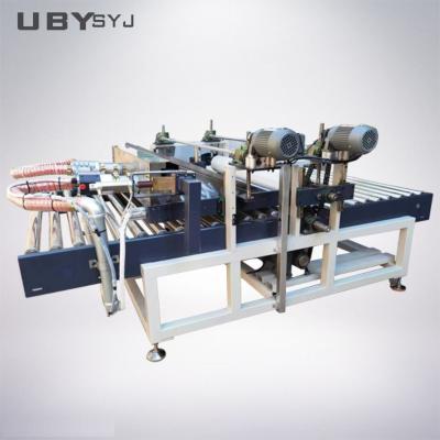 China PC-1400 PE Laminating Machine with Adjustable Roller Pressure, Thermal Oil and Electric Heating, and Customizable Width for sale