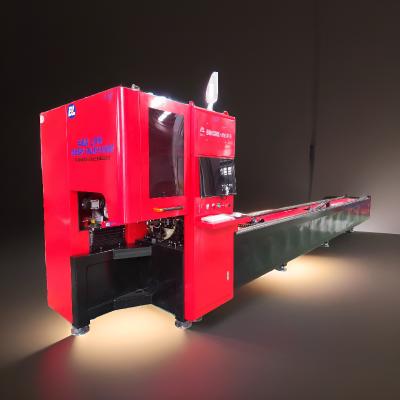 China Metal Tube Laser Cutting Machine 6m-12m Length Water Cooling Fiber Laser 8-230mm for sale