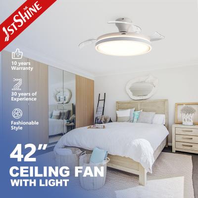 China 42 Inch Retractable Ceiling Fan Light with DC Motor and 6 Speed Remote Control for sale