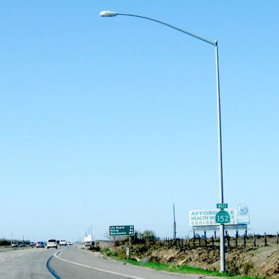 China Single Arm Bracket Galvanized Steel Roadway And Highway Street Light Pole for sale