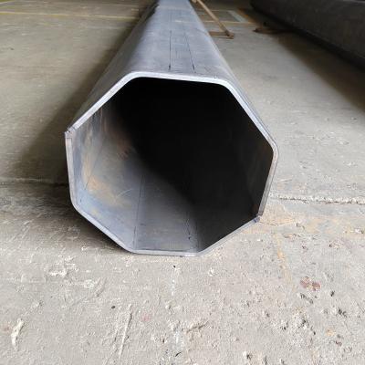 China BS4360 High Mast Octagonal Light Pole With LED Flood Lighting for sale