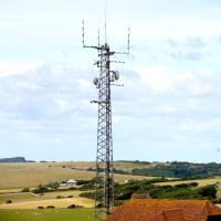 China Self Support Galvanized Steel 5G Mobile Communication Tower Free Standing Pylon And Mast for sale
