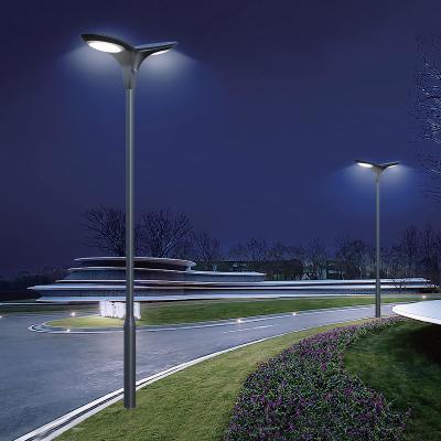 China 12m Tapered Round Galvanised Steel Street Light Pole For Garden Yard for sale