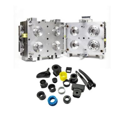 China High Level Plastic Bottle Injection Molding Design with Injection Moulding Die and 30 Years Experience for sale
