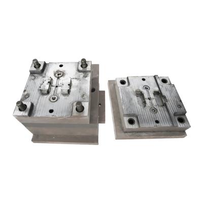 China Custom Special Shaped Building Block Injection Mould For Educational Toys for sale