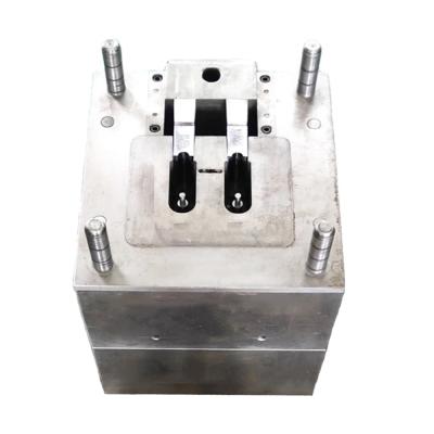 China Rongde Mould Custom PP Car Accessories Plastic Injection Mold Supplier 33 Years Rich Experience Injection Mold Manufacturer for sale