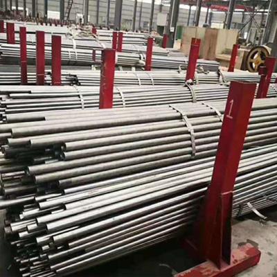 China Seamless API 5CT Steel Pipe Black Painted Welded Carbon Steel Tubing For Oil Gas Line for sale