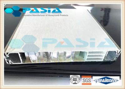 China Signage Use Honeycomb Composite Panels With The Surface Reflective Film Coated for sale