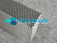 China Pre-crushed Bi-directional Aluminum Honeycomb Impact Attenuator With Constant Force Plateau For 9 Meter Drop Test Accident Scenarios for sale