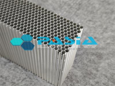 China Pre-crushed Bi-directional Aluminum Honeycomb Impact Attenuator With Constant Force Plateau For 9 Meter Drop Test Accident Scenarios for sale