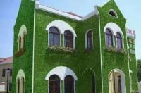 China DM010 Decoration Grass for Outdoor Wedding and Wall Create a Stunning Outdoor Setting for sale