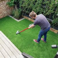 China Natural Looking Artificial Grass for Garden Backdrop and Pets 2m/4m*25m 3/8inch Guage for sale