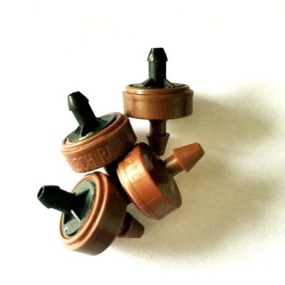 China 0.5 Bar 8L/H Pressure Compensating Dripper For Agriculture Watering System for sale