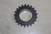 China Travel Gearbox 2nd Planetary Gear Spare Gear Parts ZX200-3 ZX210 3082155 for sale