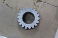 China Travel Gearbox Sun Gear Planetary Gear Parts ZX670-3 0985636 Excavator Parts for sale