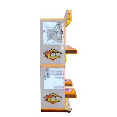 China Custom Large Four Person Commercial Street Boutique Double Layer Keychain Crane Machine for sale