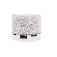 China Outdoor LED Wireless Bluetooth Speaker Stereo 400mAh Battery Capacity OEM for sale