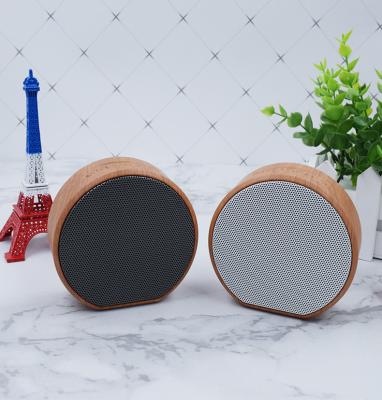 China Subwoofer Wireless Bluetooth Speaker Bluetooth 4.2 Support Aux Audio OEM for sale