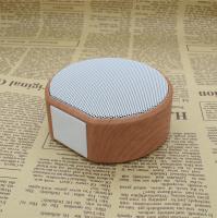 China Cute Wooden Wireless Portable Speaker , Mini Super Bass Speaker BT4.2 OEM for sale