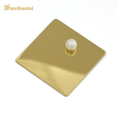 China Titanium Gold 201 Stainless Steel Sheet 1219*2438 Cold Rolled Sustainable Plate for sale