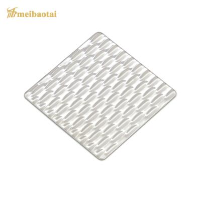 China JIS Standard Stamped Decorative Stainless Steel Sheet with PVD Gold Coating in 304 Grade for sale