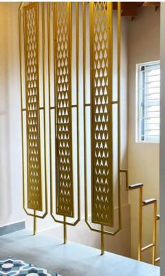 China Hotel And Home Decoration Stainless Steel Room Divider In Rose Gold Bronze And Gold Colors Customizable Sizes And Patterns Available for sale
