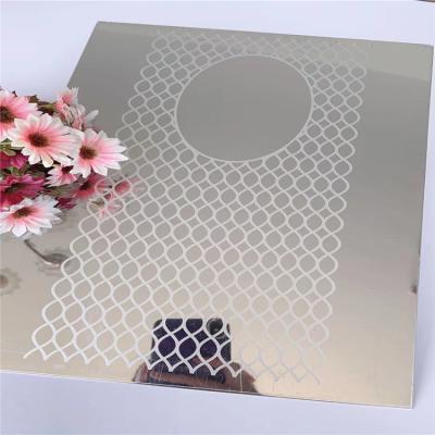 China 304 Stainless Steel Sheet with Gold Mirror Finish 1219x2438mm for Elevator Decoration for sale