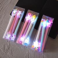 China 4pcs Set Heat Sensitive Erasable Ink Plastic Gel Light Pen for Trending Cartoon Bear for sale