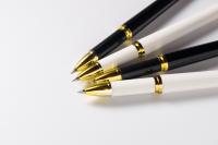 China Customized Color Office Stationery White Roller Pen Metallic Simple Sense Plastic Gel Pen for sale