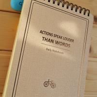 China Customized Academic A5 PU Leather Diary Notebook with Elastic Band and 80 Inner Pages for sale