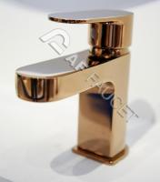 China RTAC1400 PVD Arc Ion Plating Machine for Sanitary Ware Faucet Gold Chrome Coatings 1400mm Chamber for sale