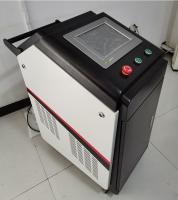 China Hand Held 1064nm 2000W Laser Rust Remover Cleaning Machine for sale