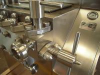 China High Speed Industrial Homogenizing Machine / Homogenizer For Milk Customized Size for sale