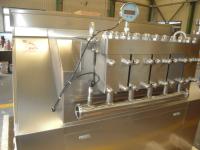 China Compact Structure Liquid Homogenizer With Pneumatic / Manual Operating for sale