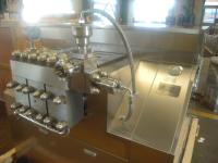 China 8000L/H Internal Tank Sanitary High Pressure Homogenizer for sale