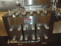 China Internal Tank 20Mpa 500L/H High Pressure Homogenizer for sale
