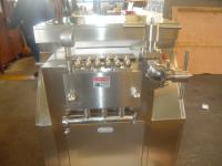China Stainless Steel Pharmaceutical 3000L/H 2 Stage Homogenizer for sale