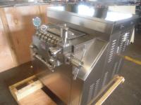 China Dairy Beverage Pneumatic 1500L/H Milk Homogenizer Machine for sale