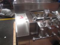 China Stainless Steel High Pressure Homogeniser Polished Surface Dairy Homogenizer for sale