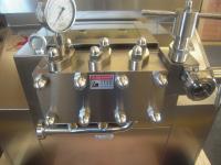 China Three Plunger Food Homogenizer 3500L/H For Fruit Paste for sale